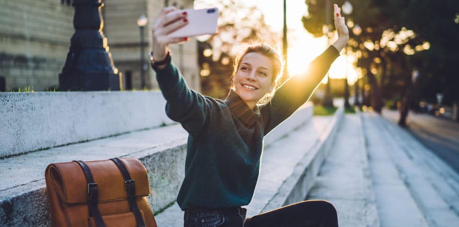 What Does a Content Creator Do? - Istcode