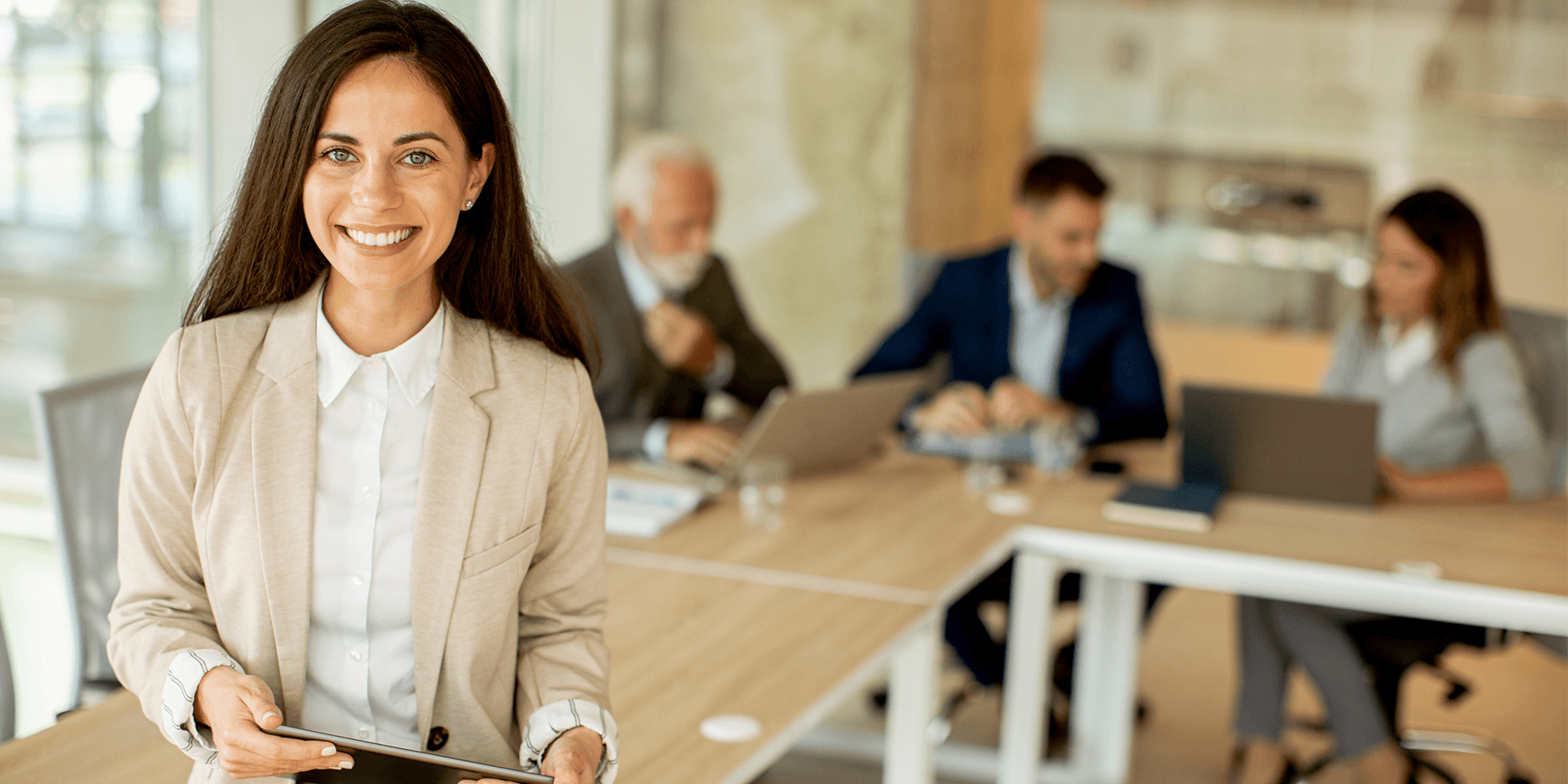 5 Reasons to Switch to Digital - Istcode